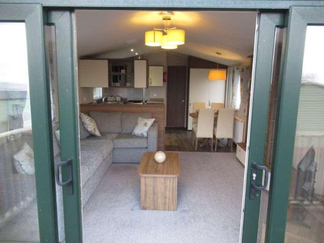 2 bed property for sale
