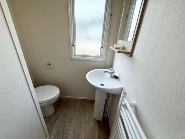2 bed property for sale