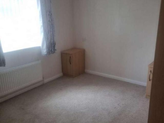 2 bed property for sale