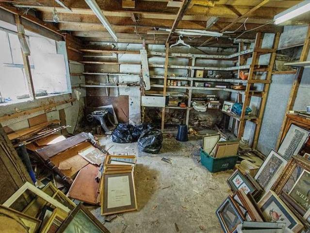2 bed property for sale
