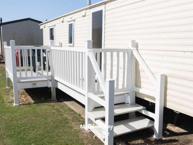 2 bed property for sale