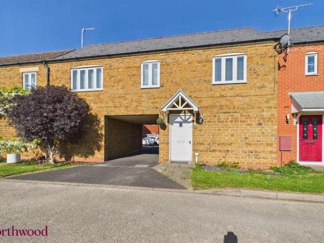 2 bed property for sale