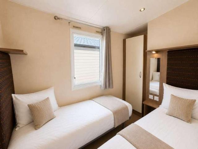 2 bed property for sale