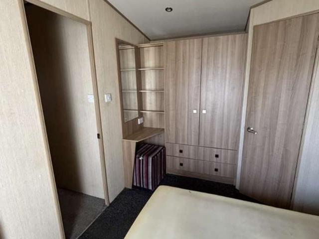 2 bed property for sale