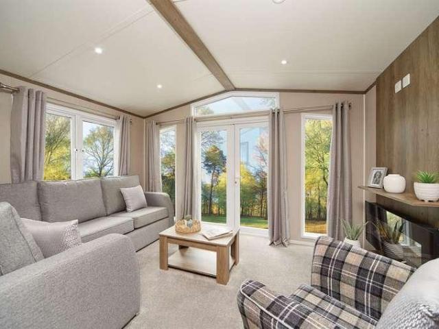 2 bed property for sale