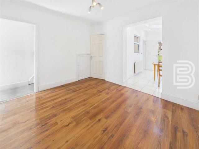 2 bed property for sale