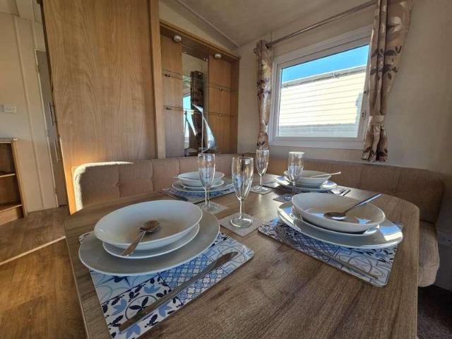 2 bed property for sale
