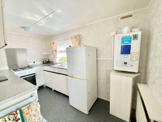 2 bed property for sale