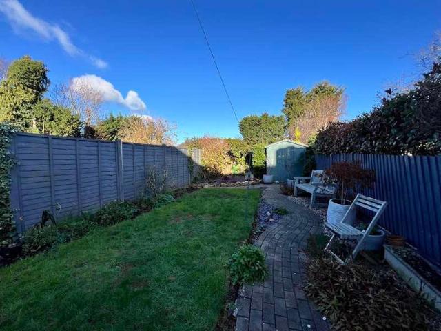 2 bed property for sale