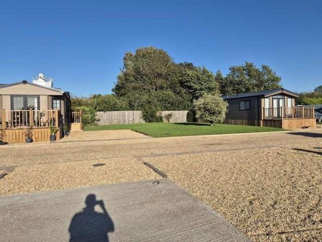 2 bed property for sale