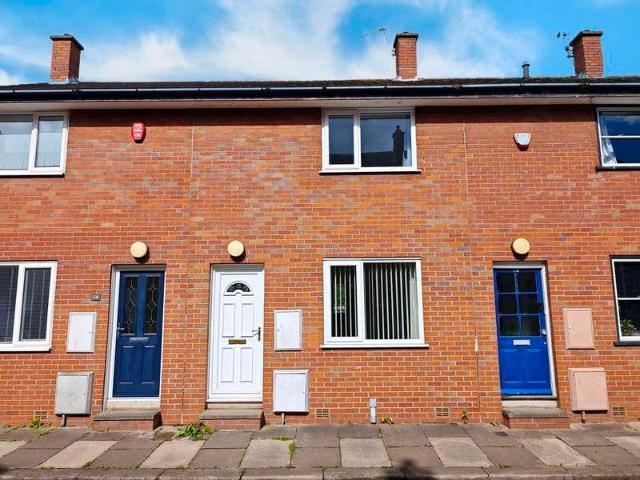 2 bed property for sale