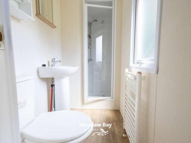 2 bed property for sale