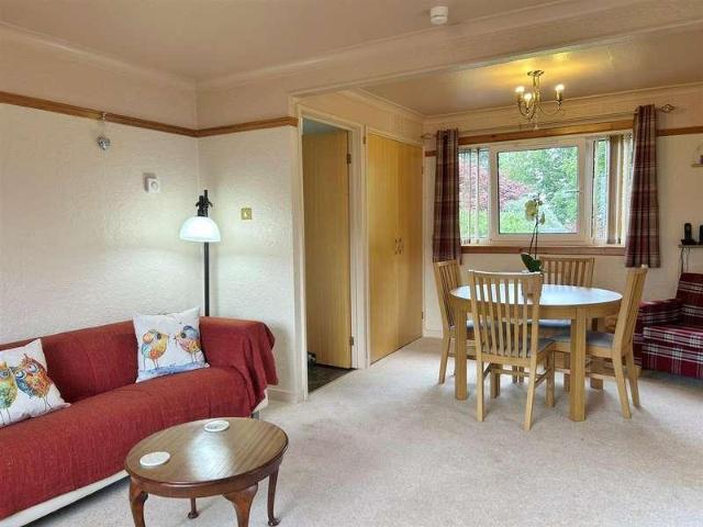 2 bed property for sale
