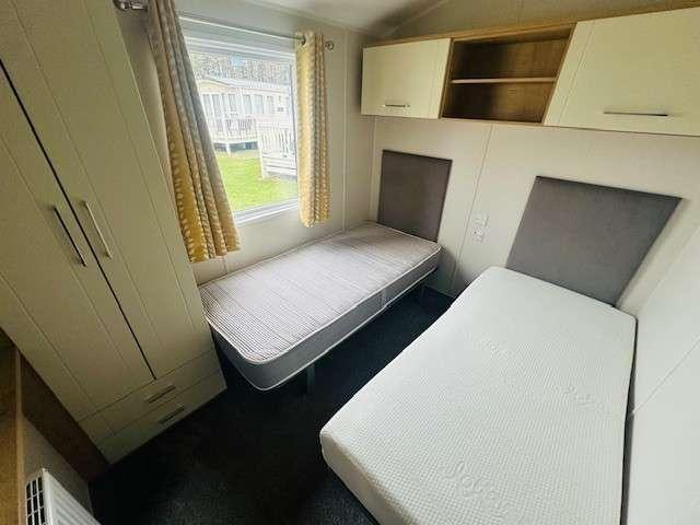 2 bed property for sale