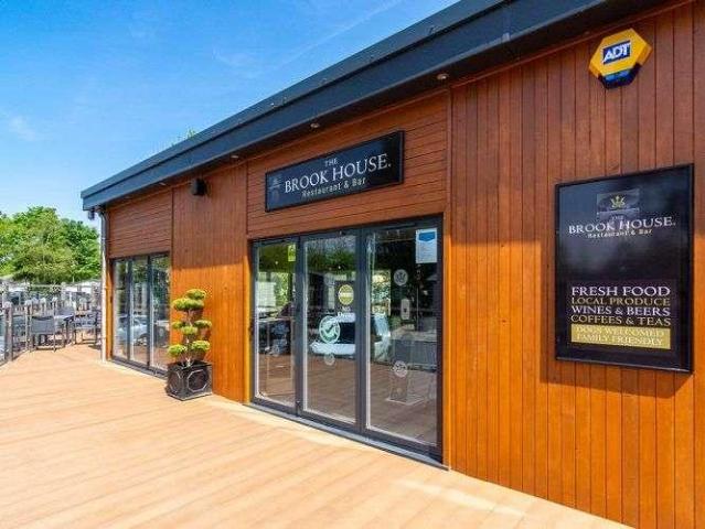2 bed property for sale