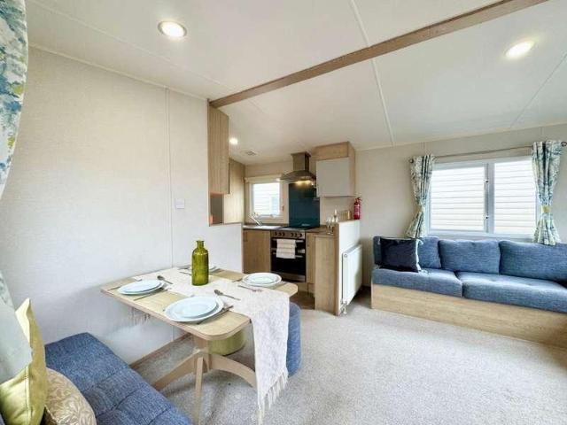 2 bed property for sale