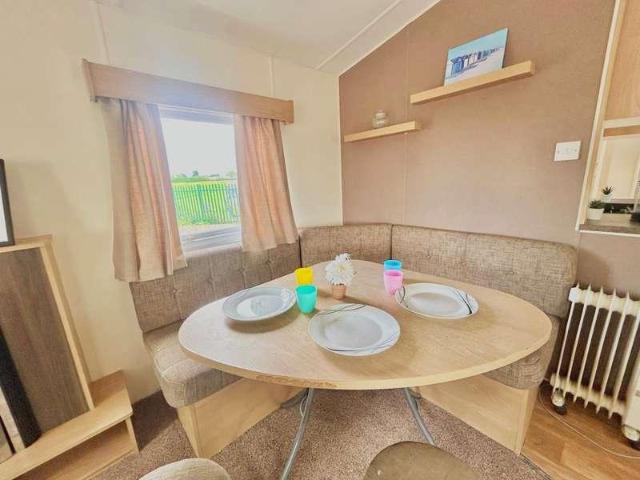 2 bed property for sale