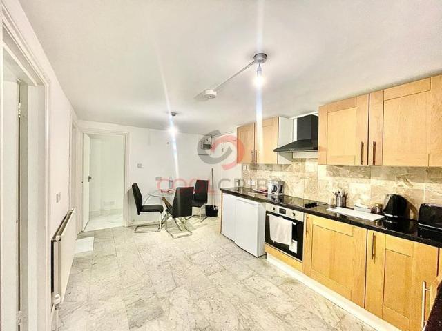 2 bed prime location Stanmore St, Islington, N1