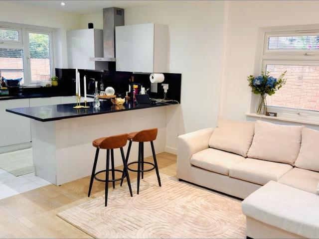 2 Bed Semi Detached House, Overdale Road, W5
