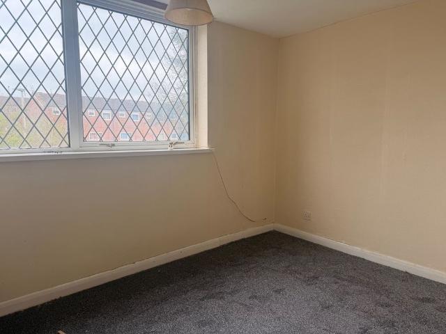 2 Bed Semi Detached House, Campion Walk, LE4