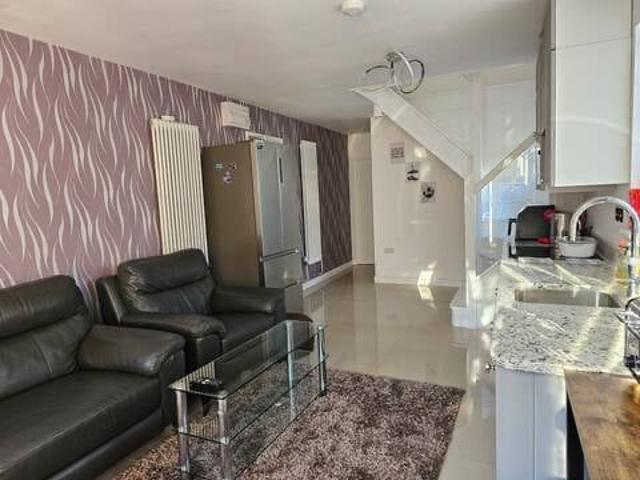 2 Bed Semi Detached House, Christchurch Close, B15