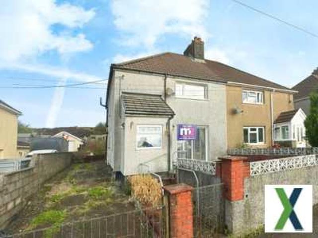 2 bed semi detached house for sale