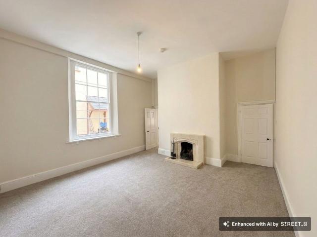 2 bed semi detached house to rent in Ford Street, Wellington, TA21