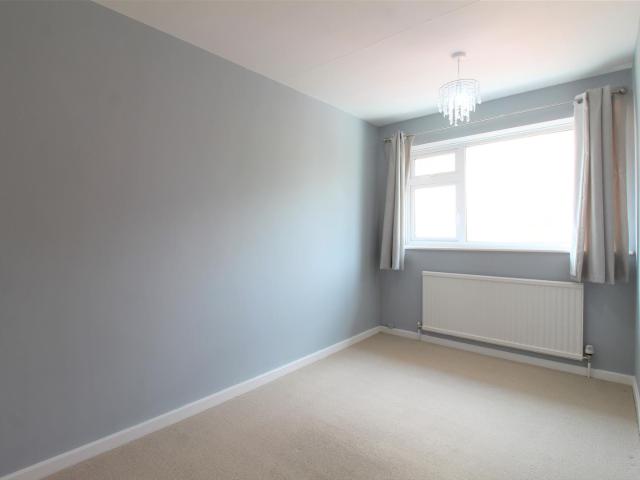 2 bed semi detached house to rent in Roxley Court, Beeston, Nottingham