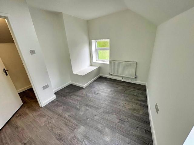 2 Bed Semi Detached House, Woodborough Road, NG3