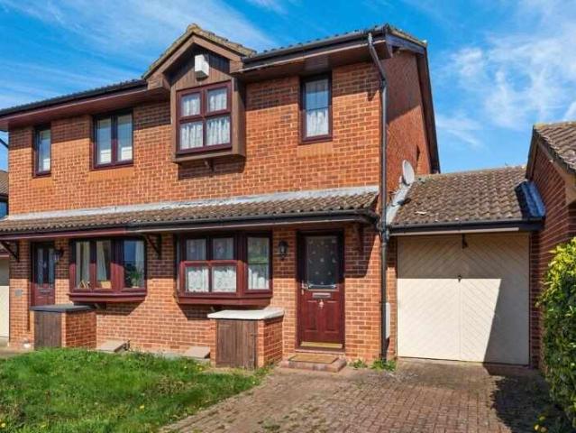 2 Bed, Semi Detached, Trent Way, Worcester Park, KT4 [INVESTMENT PROPERTY]