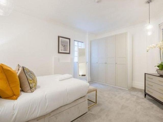 2 Bed Strathmore Court, Park Road, London