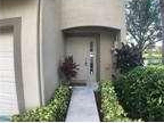 2 Bedroom 3 Bath In North Lauderdale Florida 33068