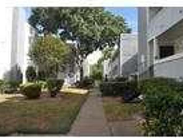2 Bedroom 3 Bath In Houston TX 77079