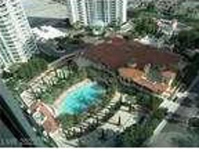 2 Bedroom 3 Bath In Las Vegas Nevada 89109