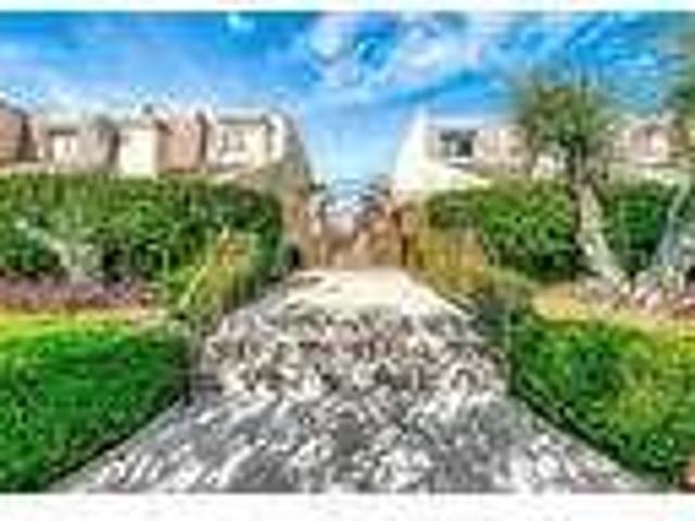 2 Bedroom 3 Bath In Tarzana California 91356