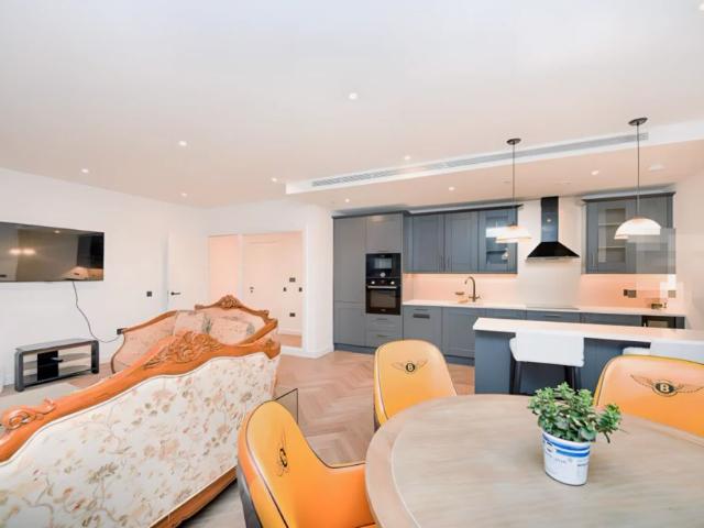 2 Bedroom 3 Bathroom Apartment 307
