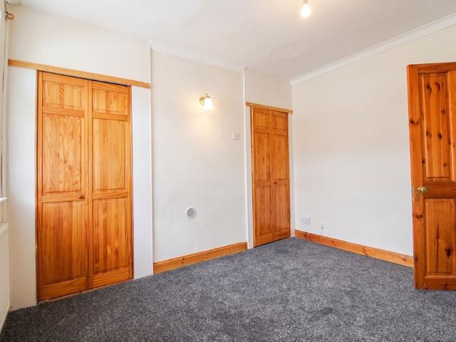 2 Bedroom