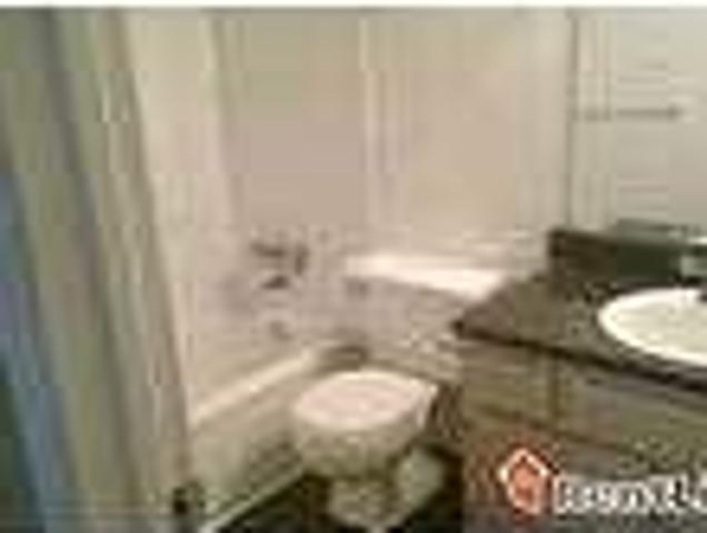 2 bedroom 1014 Angela Dr
