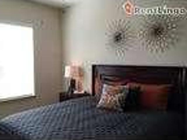 2 bedroom 101 Pine Ridge Ct