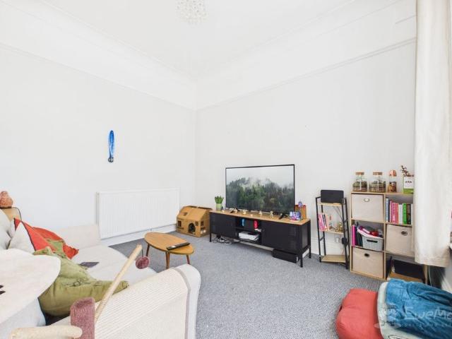 2 Bedroom