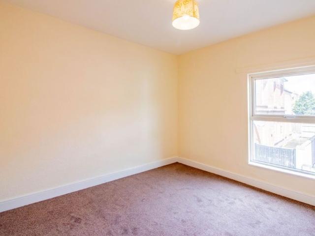 2 Bedroom
