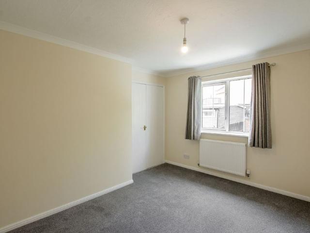 2 Bedroom