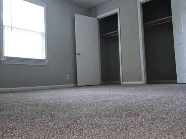 2 bedroom 1.5 bathroom