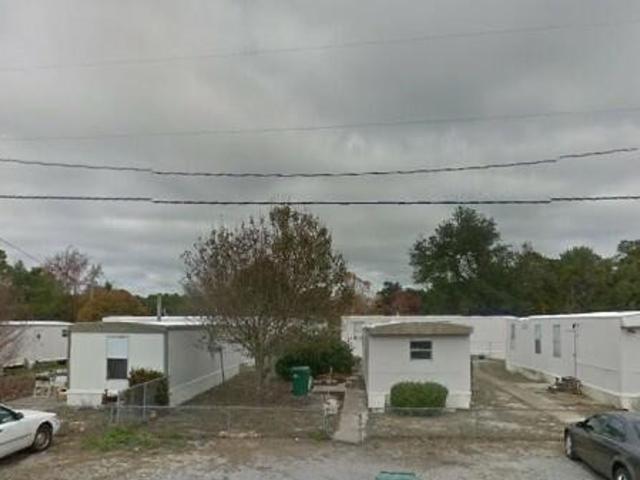 2 Bedroom/ 1 Bath Mobile Home $1,100/ Mo