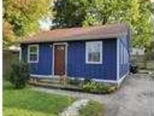 2 Bedroom 1 Bath In Mundelein Illinois 60060
