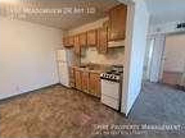 2 Bedroom 1 Bath In Marion IA 52302