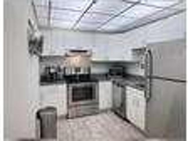 2 Bedroom 1 Bath In Memphis TN 38104