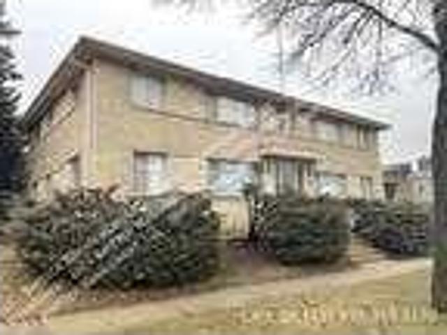 2 Bedroom 1 Bath In Milwaukee WI 53222