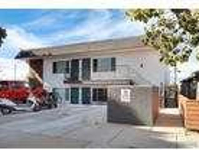 2 Bedroom 1 Bath In National City CA 91950