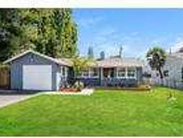 2 Bedroom 1 Bath In Northridge CA 91325